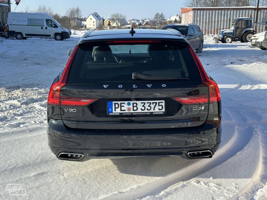 Melns Volvo V90 2018 Šilutė, ar dzinēja tilpumu 2.00 L un nobraukumu 257 tūkst. km par 13500 €, foto 4 vietnē AUTOMOTO.COM.LV