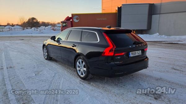 Черный Вольво В90 2018 в Таллин, объемом двигателя 1.97 л и пробегом 204 тыс. км за 15900 €, фото 1 на AUTOMOTO.COM.LV