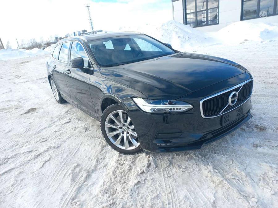Melns Volvo V90 2018 Panevēža, ar dzinēja tilpumu 1.97 L un nobraukumu 333 tūkst. km par 11750 €, foto 3 vietnē AUTOMOTO.COM.LV