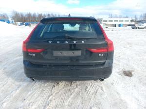 Melns Volvo V90 2018 Panevēža, ar dzinēja tilpumu 1.97 L un nobraukumu 333 tūkst. km par 11750 €, foto 7 vietnē AUTOMOTO.COM.LV