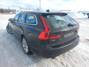 Melns Volvo V90 2018 Panevēža, ar dzinēja tilpumu 1.97 L un nobraukumu 333 tūkst. km par 11750 €, foto 8 vietnē AUTOMOTO.COM.LV