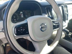 Melns Volvo V90 2018 Panevēža, ar dzinēja tilpumu 1.97 L un nobraukumu 333 tūkst. km par 11750 €, foto 22 vietnē AUTOMOTO.COM.LV