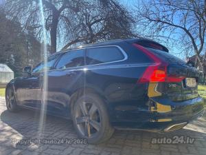 Black Volvo V90 2018 in Tallinn, with an engine capacity of 2.00 L and mileage of 261 thousand km for 18400 €, photo 12 on AUTOMOTO.COM.LV