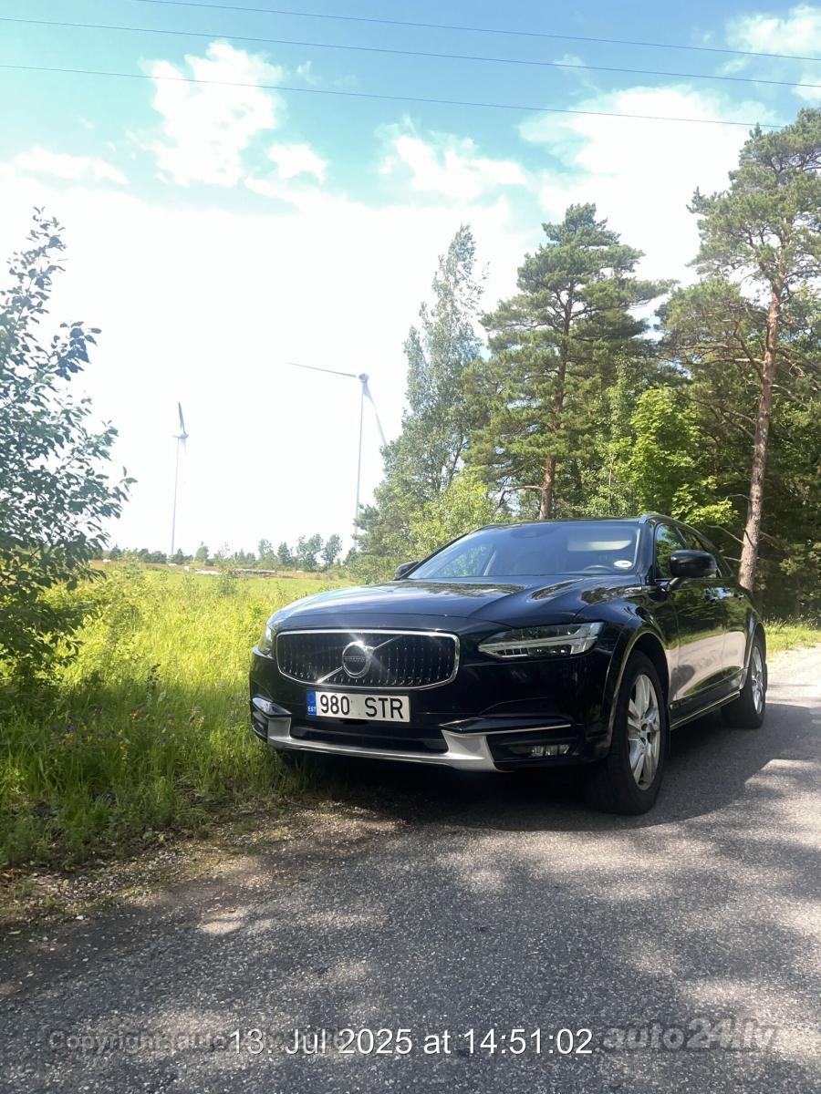 Melns Volvo V90 2018 Tallina, ar dzinēja tilpumu 2.00 L un nobraukumu 222 tūkst. km par 23600 €, foto 5 vietnē AUTOMOTO.COM.LV