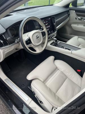 Melns Volvo V90 2018 Tallina, ar dzinēja tilpumu 2.00 L un nobraukumu 222 tūkst. km par 23600 €, foto 8 vietnē AUTOMOTO.COM.LV