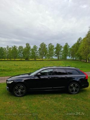 Black Volvo V90 2018 in Tartu, with an engine capacity of 2.00 L and mileage of 183 thousand km for 20900 €, photo 7 on AUTOMOTO.COM.LV