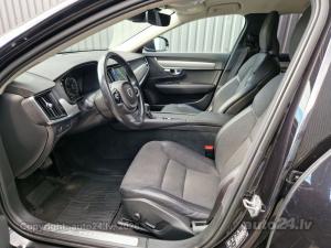 Black Volvo V90 2018 in Tallinn, with an engine capacity of 2.00 L and mileage of 288 thousand km for 15900 €, photo 11 on AUTOMOTO.COM.LV