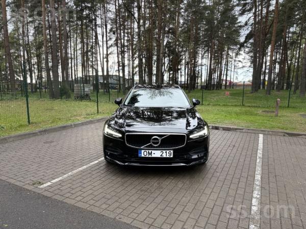 Melns Volvo V90 2018 Rīga, ar dzinēja tilpumu 2.00 L un nobraukumu 164 tūkst. km par 13900 €, foto 4 vietnē AUTOMOTO.COM.LV