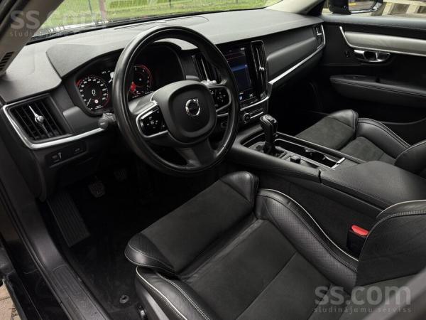 Melns Volvo V90 2018 Rīga, ar dzinēja tilpumu 2.00 L un nobraukumu 164 tūkst. km par 13900 €, foto 9 vietnē AUTOMOTO.COM.LV
