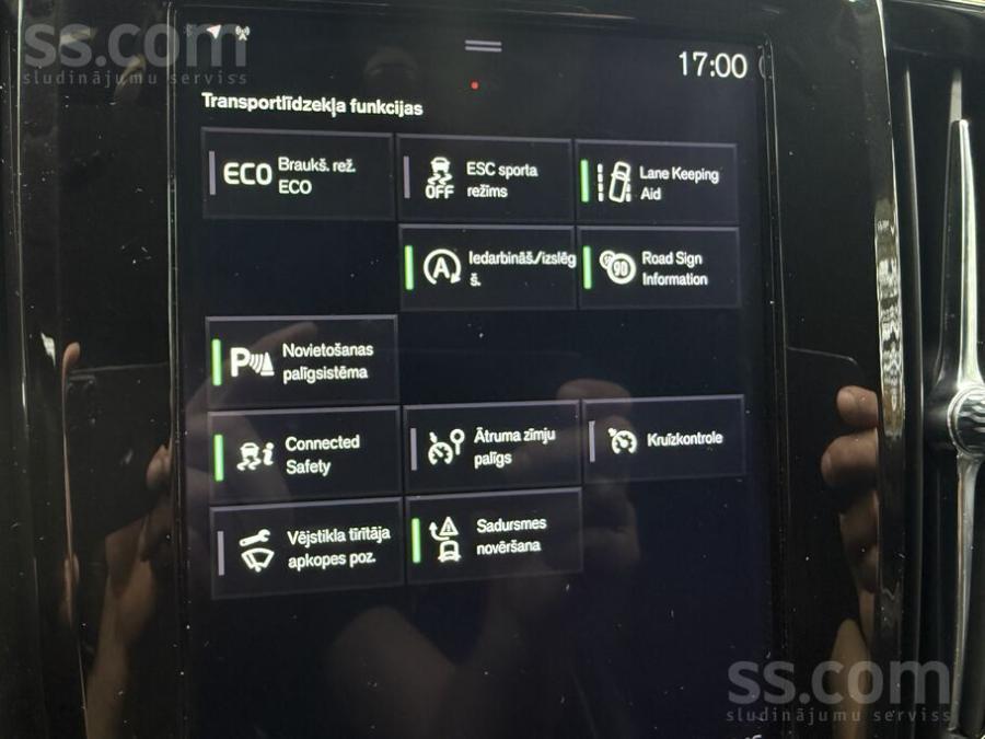 Melns Volvo V90 2018 Rīga, ar dzinēja tilpumu 2.00 L un nobraukumu 164 tūkst. km par 13900 €, foto 20 vietnē AUTOMOTO.COM.LV