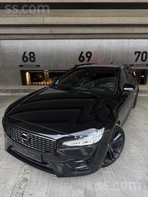 Melns Volvo V90 2018 Rīga, ar dzinēja tilpumu 2.00 L un nobraukumu 199 tūkst. km par 22000 €, foto 7 vietnē AUTOMOTO.COM.LV