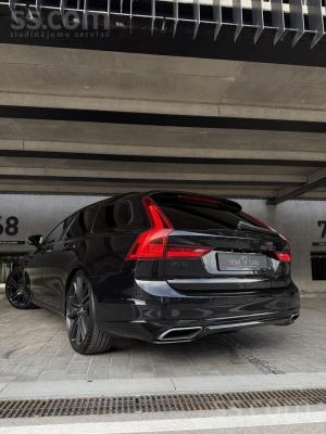 Melns Volvo V90 2018 Rīga, ar dzinēja tilpumu 2.00 L un nobraukumu 199 tūkst. km par 22000 €, foto 8 vietnē AUTOMOTO.COM.LV