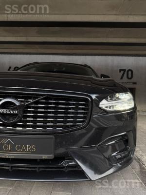 Melns Volvo V90 2018 Rīga, ar dzinēja tilpumu 2.00 L un nobraukumu 199 tūkst. km par 22000 €, foto 31 vietnē AUTOMOTO.COM.LV