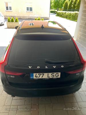 Melns Volvo V90 2018 Mardu, ar dzinēja tilpumu 2.00 L un nobraukumu 292 tūkst. km par 13650 €, foto 6 vietnē AUTOMOTO.COM.LV