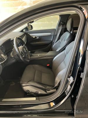 Melns Volvo V90 2018 Mardu, ar dzinēja tilpumu 2.00 L un nobraukumu 292 tūkst. km par 13650 €, foto 10 vietnē AUTOMOTO.COM.LV