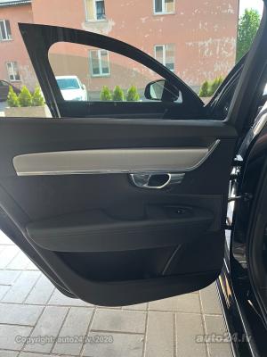 Melns Volvo V90 2018 Mardu, ar dzinēja tilpumu 2.00 L un nobraukumu 292 tūkst. km par 13650 €, foto 12 vietnē AUTOMOTO.COM.LV