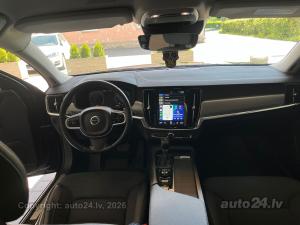 Melns Volvo V90 2018 Mardu, ar dzinēja tilpumu 2.00 L un nobraukumu 292 tūkst. km par 13650 €, foto 15 vietnē AUTOMOTO.COM.LV