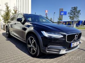 Melns Volvo V90 2018 Rīga, ar dzinēja tilpumu 2.00 L un nobraukumu 253 tūkst. km par 15900 €, foto  vietnē AUTOMOTO.COM.LV