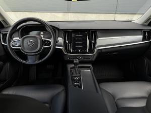 Melns Volvo V90 2018 Rīga, ar dzinēja tilpumu 2.00 L un nobraukumu 242 tūkst. km par 12900 €, foto 8 vietnē AUTOMOTO.COM.LV