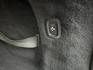 Black Volvo V90 2018 in Riga, with an engine capacity of 2.00 L and mileage of 164 thousand km for 13900 €, photo 16 on AUTOMOTO.COM.LV