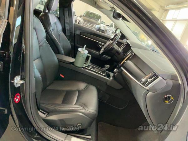 Melns Volvo V90 2018 Tallina, ar dzinēja tilpumu 2.00 L un nobraukumu 169 tūkst. km par 19990 €, foto 8 vietnē AUTOMOTO.COM.LV