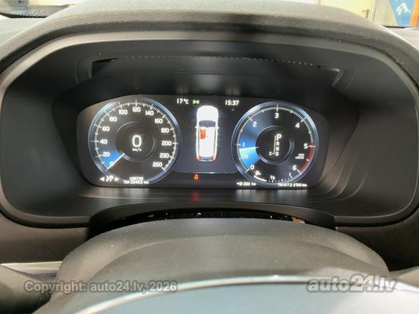 Melns Volvo V90 2018 Tallina, ar dzinēja tilpumu 2.00 L un nobraukumu 169 tūkst. km par 19990 €, foto 9 vietnē AUTOMOTO.COM.LV