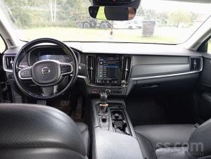 Melns Volvo V90 2018 Rīga, ar dzinēja tilpumu 2.00 L un nobraukumu 500 tūkst. km par 10500 €, foto 6 vietnē AUTOMOTO.COM.LV