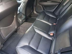 Black Volvo V90 2018 in Siauliai, with an engine capacity of 1.97 L and mileage of 330 thousand km for 12900 €, photo 12 on AUTOMOTO.COM.LV
