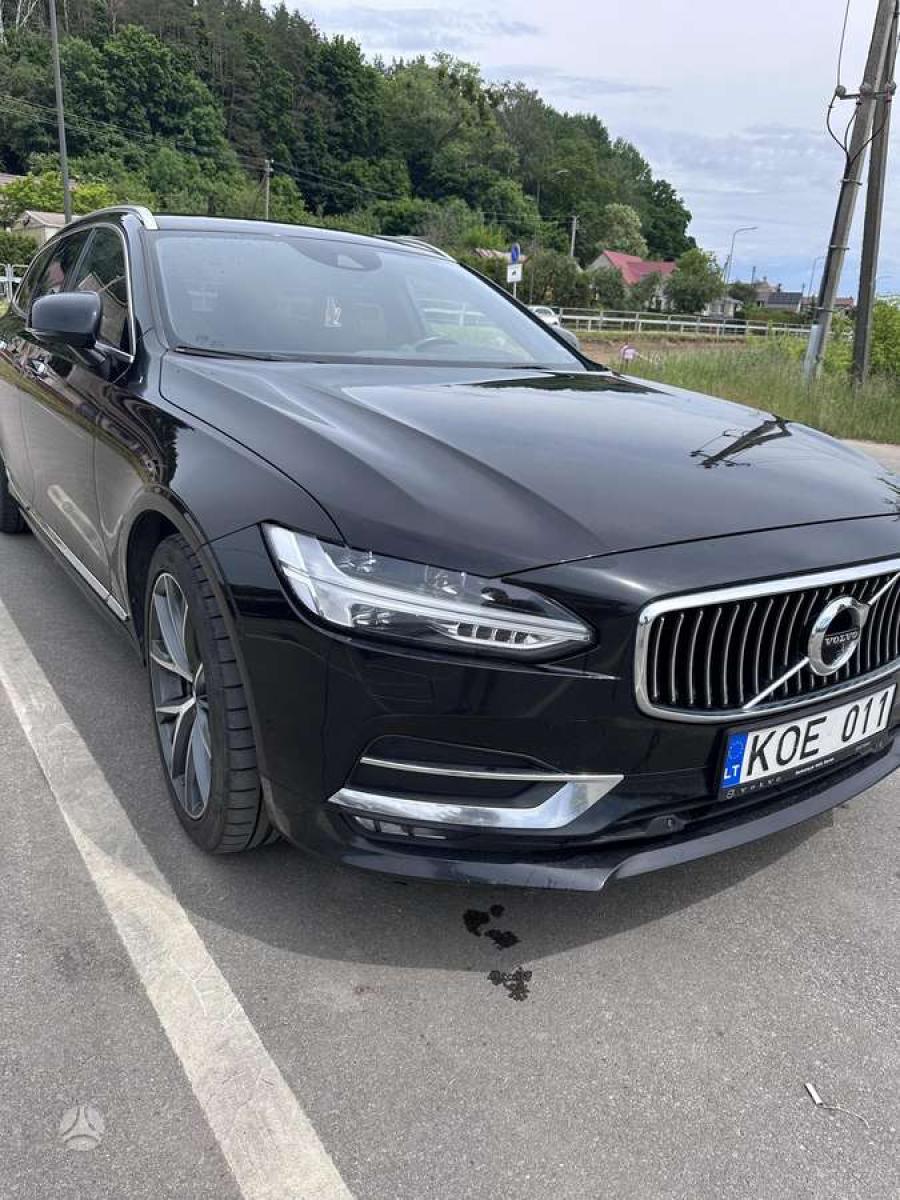 Melns Volvo V90 2018 Kauņa, ar dzinēja tilpumu 1.97 L un nobraukumu 241 tūkst. km par 20900 €, foto 5 vietnē AUTOMOTO.COM.LV