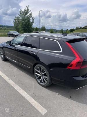 Melns Volvo V90 2018 Kauņa, ar dzinēja tilpumu 1.97 L un nobraukumu 241 tūkst. km par 20900 €, foto 13 vietnē AUTOMOTO.COM.LV