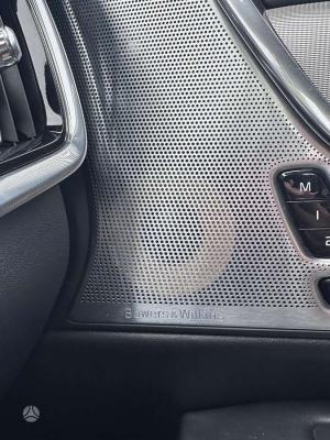 Melns Volvo V90 2018 Kauņa, ar dzinēja tilpumu 1.97 L un nobraukumu 241 tūkst. km par 20900 €, foto 19 vietnē AUTOMOTO.COM.LV