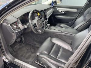 Black Volvo V90 2018 in Siauliai, with an engine capacity of 2.00 L and mileage of 0 thousand km for 11500 €, photo 13 on AUTOMOTO.COM.LV