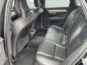 Black Volvo V90 2018 in Siauliai, with an engine capacity of 2.00 L and mileage of 0 thousand km for 11500 €, photo 24 on AUTOMOTO.COM.LV
