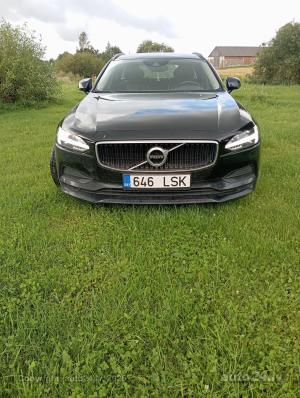 Melns Volvo V90 2018 Rīga, ar dzinēja tilpumu 2.00 L un nobraukumu 510 tūkst. km par 9990 €, foto  vietnē AUTOMOTO.COM.LV