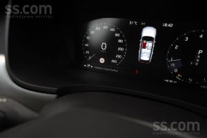 Black Volvo V90 2018 in Jelgava, with an engine capacity of 2.00 L and mileage of 216 thousand km for 19000 €, photo 17 on AUTOMOTO.COM.LV