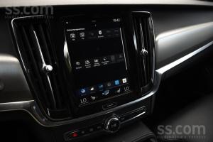 Black Volvo V90 2018 in Jelgava, with an engine capacity of 2.00 L and mileage of 216 thousand km for 19000 €, photo 21 on AUTOMOTO.COM.LV