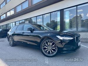 Black Volvo V90 2018 in Tallinn, with an engine capacity of 2.00 L and mileage of 212 thousand km for 14990 €, photo 4 on AUTOMOTO.COM.LV