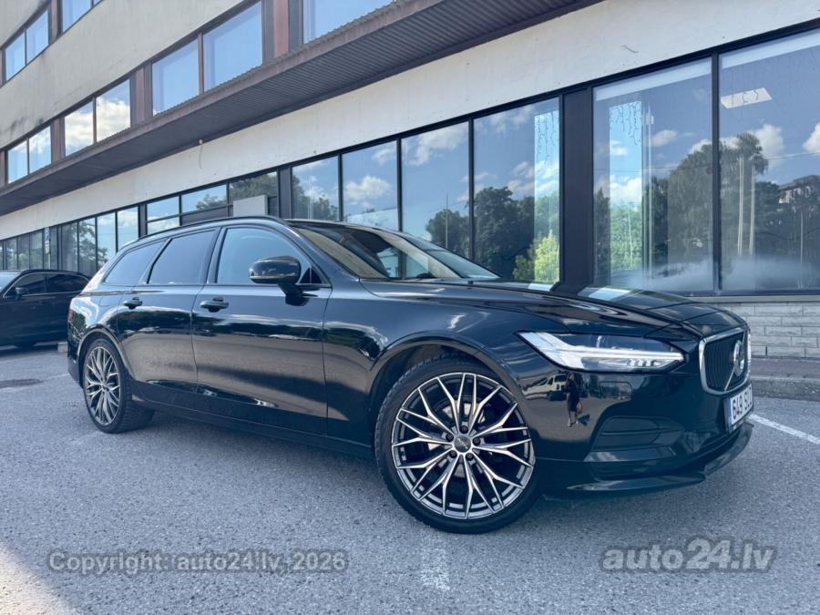 Black Volvo V90 2018 in Tallinn, with an engine capacity of 2.00 L and mileage of 212 thousand km for 14990 €, photo 4 on AUTOMOTO.COM.LV