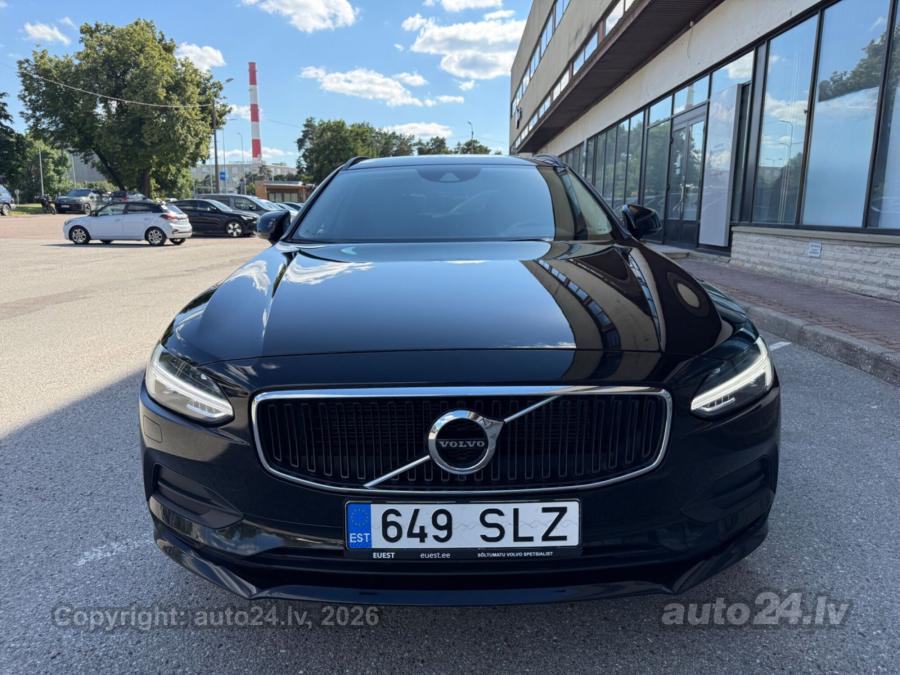Black Volvo V90 2018 in Tallinn, with an engine capacity of 2.00 L and mileage of 212 thousand km for 14990 €, photo 6 on AUTOMOTO.COM.LV