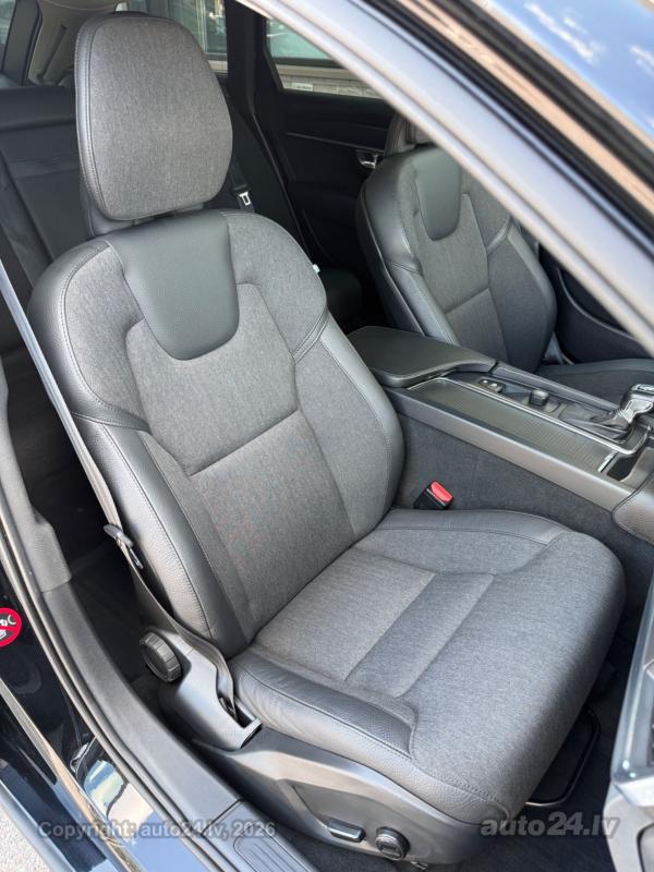 Black Volvo V90 2018 in Tallinn, with an engine capacity of 2.00 L and mileage of 212 thousand km for 14990 €, photo 9 on AUTOMOTO.COM.LV
