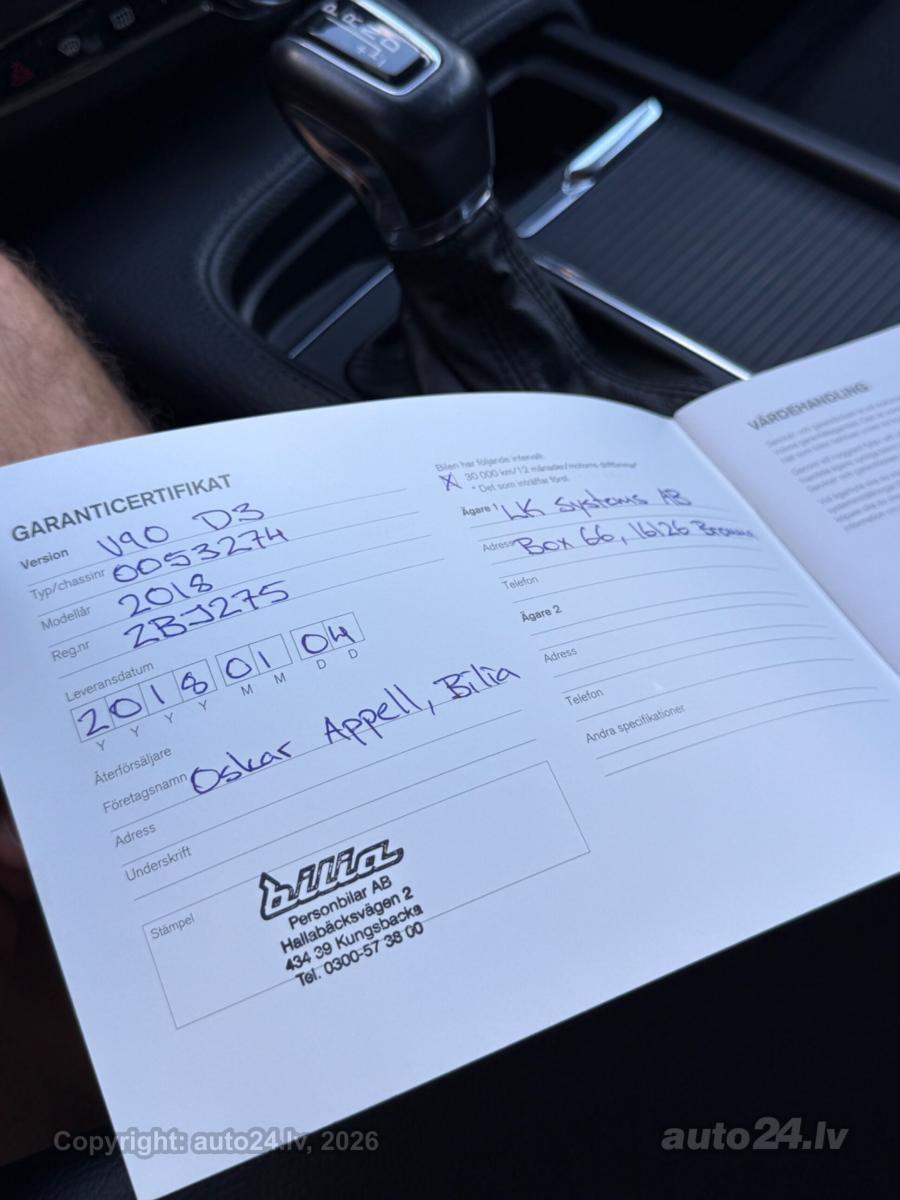Black Volvo V90 2018 in Tallinn, with an engine capacity of 2.00 L and mileage of 212 thousand km for 14990 €, photo 23 on AUTOMOTO.COM.LV