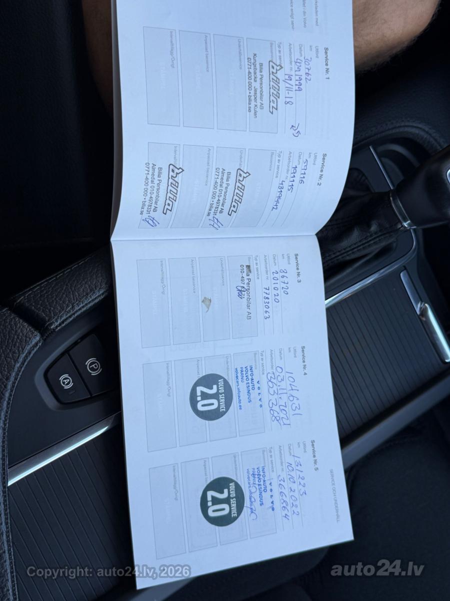 Black Volvo V90 2018 in Tallinn, with an engine capacity of 2.00 L and mileage of 212 thousand km for 14990 €, photo 24 on AUTOMOTO.COM.LV