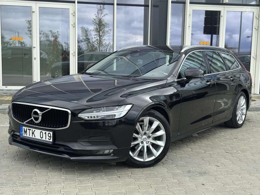 Black Volvo V90 2018 in Vilnius, with an engine capacity of 1.97 L and mileage of 460 thousand km for 9000 €, photo 4 on AUTOMOTO.COM.LV