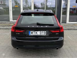 Black Volvo V90 2018 in Vilnius, with an engine capacity of 1.97 L and mileage of 460 thousand km for 9000 €, photo 6 on AUTOMOTO.COM.LV
