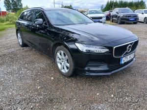 Melns Volvo V90 2018 Tartu, ar dzinēja tilpumu 2.00 L un nobraukumu 313 tūkst. km par 13900 €, foto 4 vietnē AUTOMOTO.COM.LV