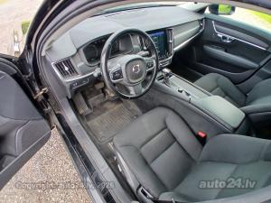 Melns Volvo V90 2018 Tartu, ar dzinēja tilpumu 2.00 L un nobraukumu 313 tūkst. km par 13900 €, foto 11 vietnē AUTOMOTO.COM.LV