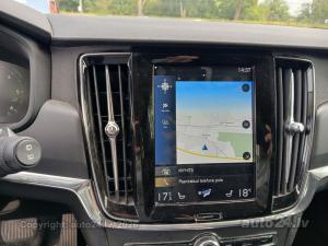 Melns Volvo V90 2018 Tartu, ar dzinēja tilpumu 2.00 L un nobraukumu 313 tūkst. km par 13900 €, foto 15 vietnē AUTOMOTO.COM.LV
