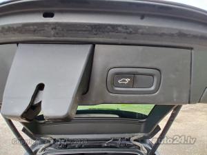 Melns Volvo V90 2018 Tartu, ar dzinēja tilpumu 2.00 L un nobraukumu 313 tūkst. km par 13900 €, foto 21 vietnē AUTOMOTO.COM.LV