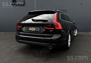 Black Volvo V90 2018 in Kuldiga, with an engine capacity of 2.00 L and mileage of 211 thousand km for 15400 €, photo 4 on AUTOMOTO.COM.LV
