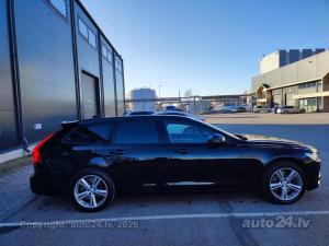 Black Volvo V90 2018 in Tallinn, with an engine capacity of 2.00 L and mileage of 490 thousand km for 11600 €, photo 4 on AUTOMOTO.COM.LV